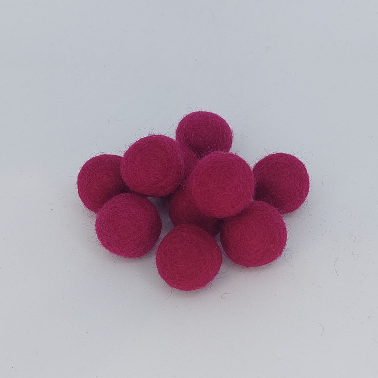 Felt Balls - Cranberry – The Felt Factory
