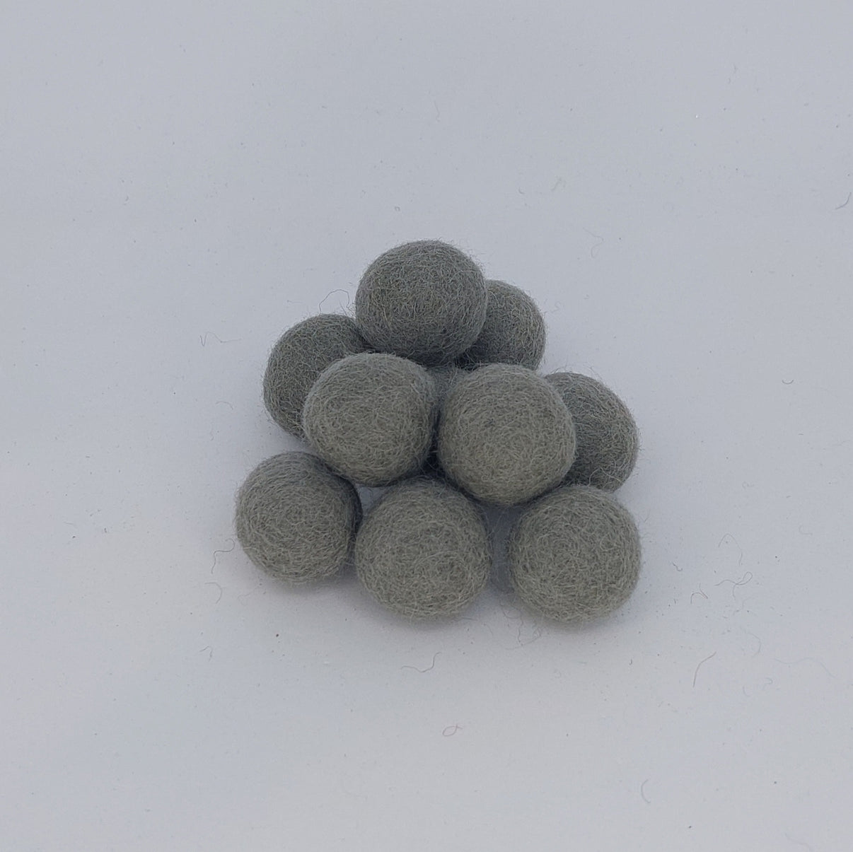 Felt Balls - Grey – The Felt Factory