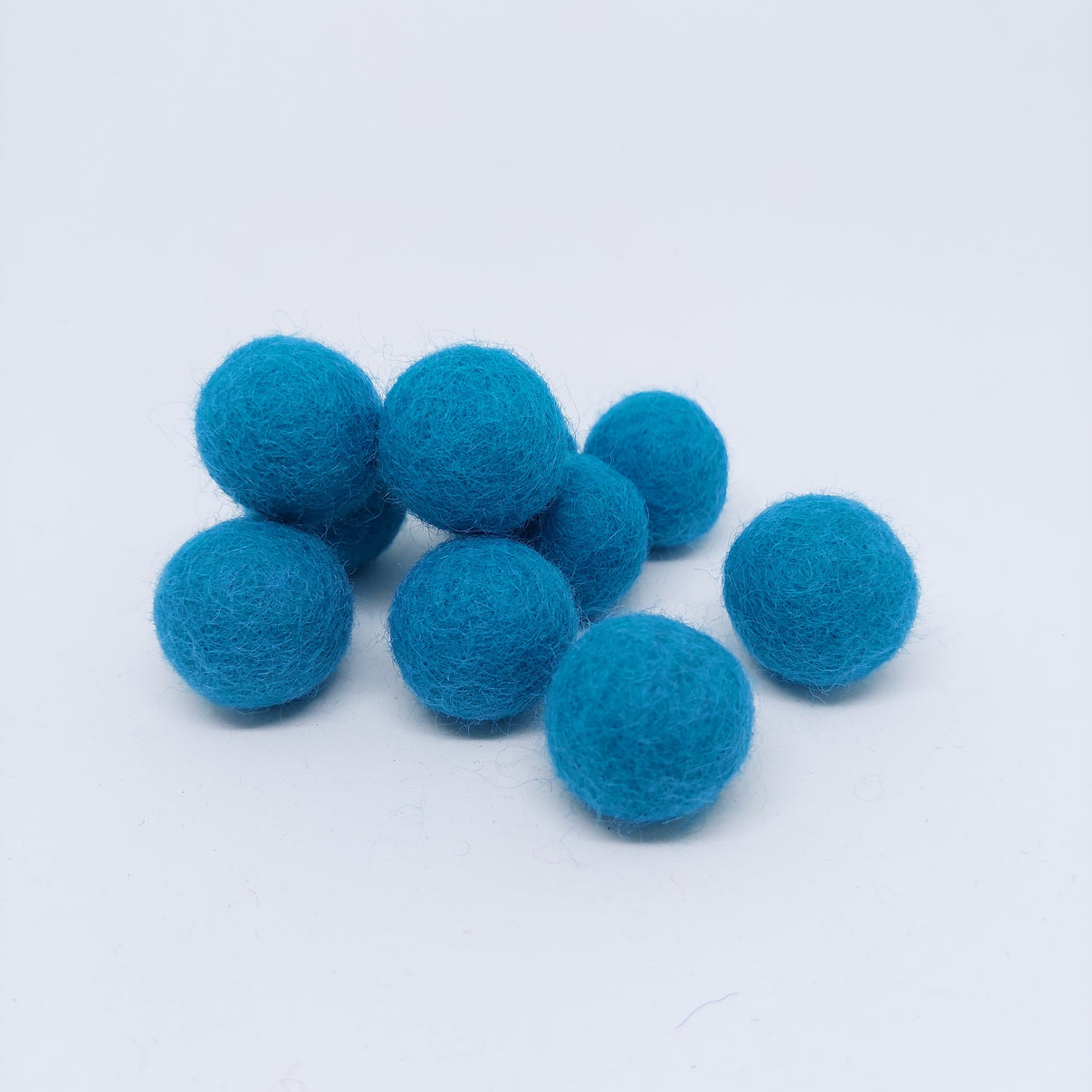 Felt Balls - Turquoise – The Felt Factory